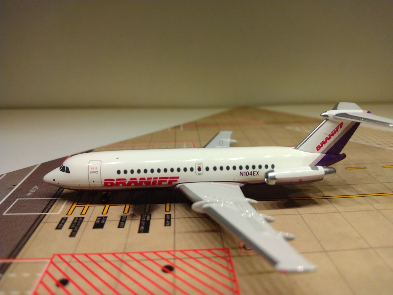 Braniff II BAC 1-11 N104EX L.jpg | MAF - Model Airliner Forum