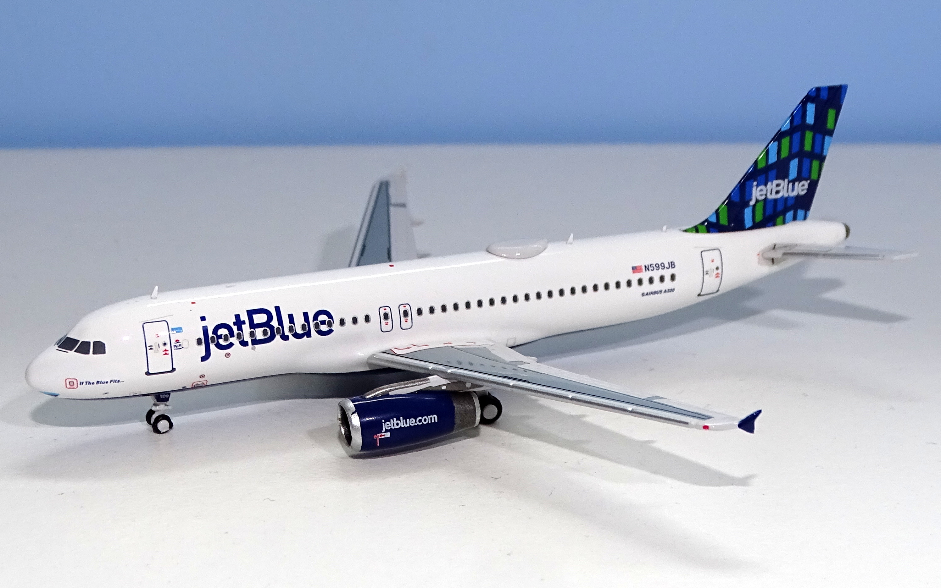 JETBLUE_A320_N599JB_03.JPG | MAF - Model Airliner Forum