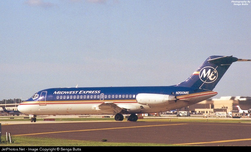Midwest Express DC-9-14 N700ME L.jpg | MAF - Model Airliner Forum