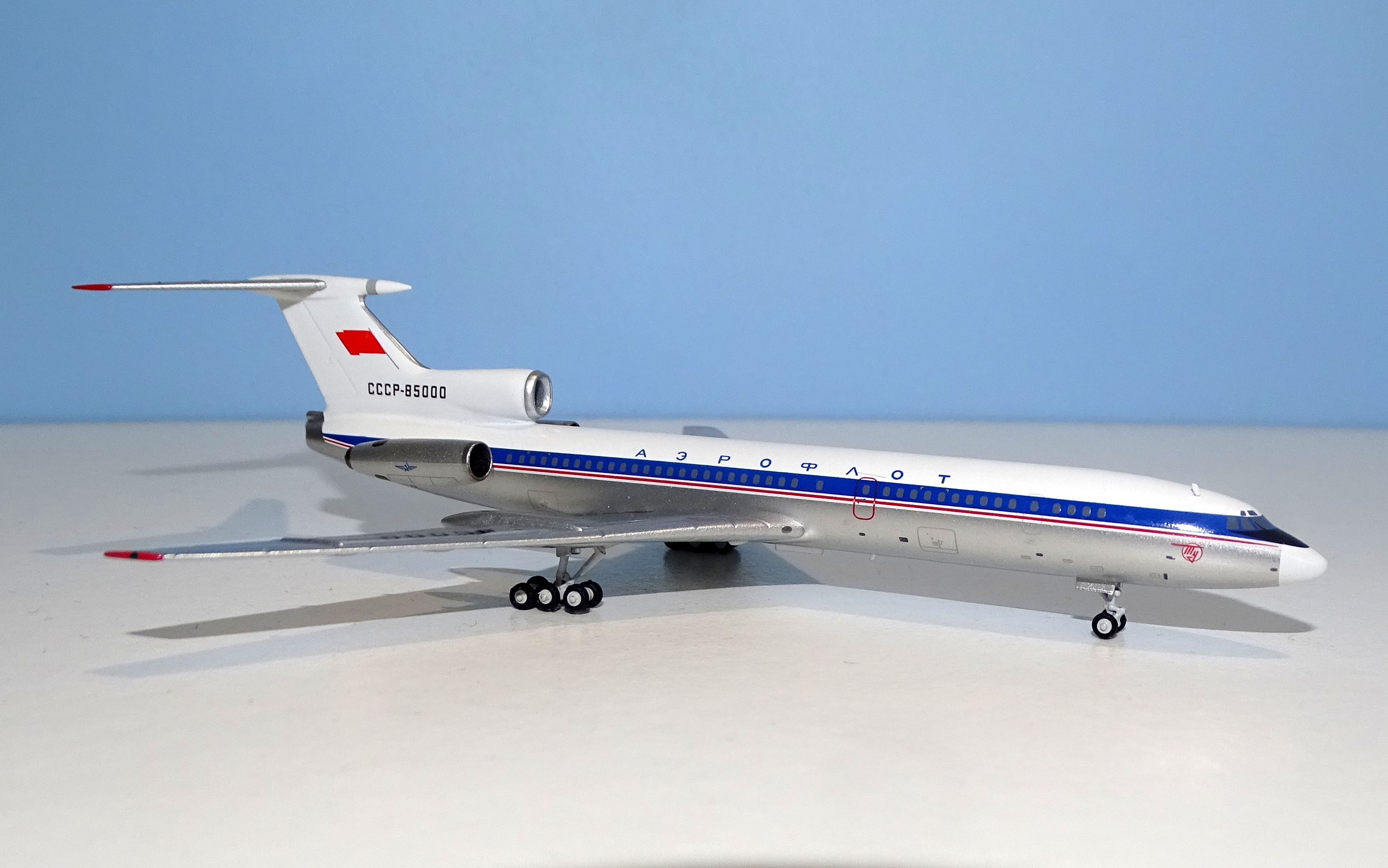 SU_TU154_CCCP85000_10.JPG | MAF - Model Airliner Forum
